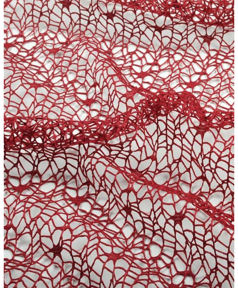 Le tissu Spider est idéal pour la confection de voilages, filet à ...